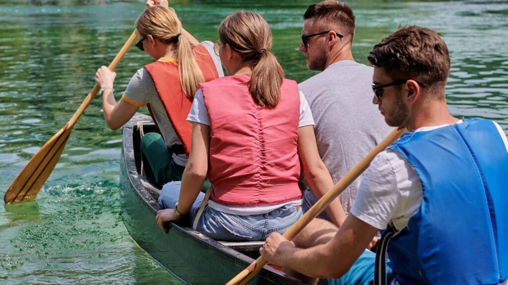 How Many People Can Fit in a Canoe? | Weight Limit Information ...
